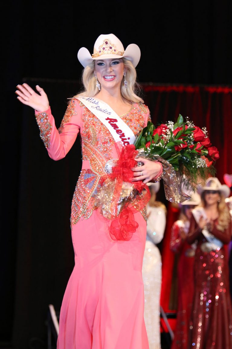 KERI SHEFFIELD OF FLORIDA CROWNED 2018 MISS RODEO AMERICA – Elite ...